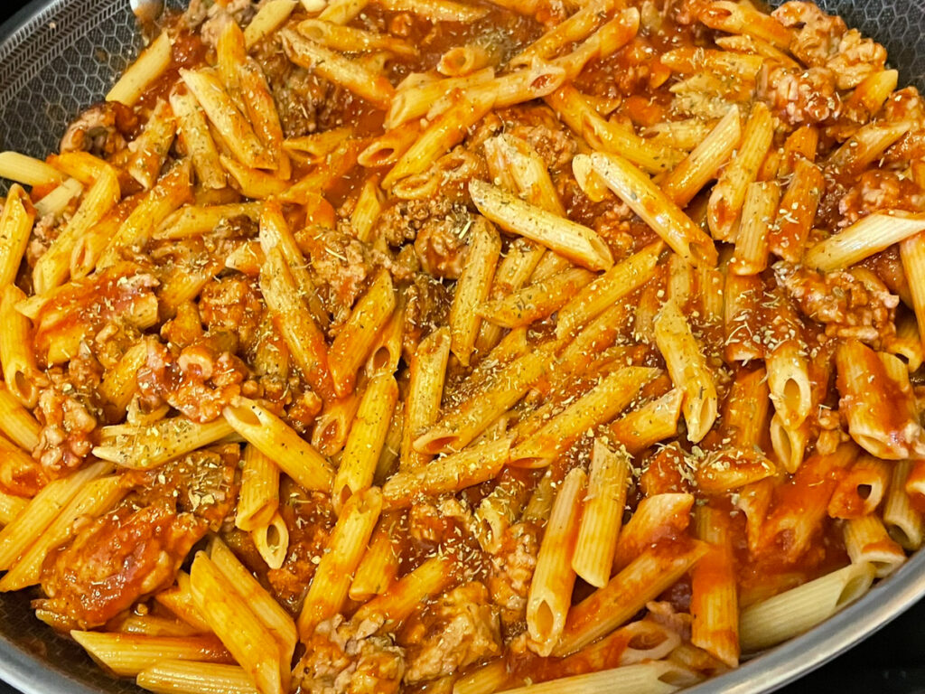 Oven-baked Mostaccioli con Ricotta Recipe