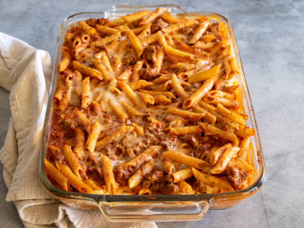 Oven-baked Mostaccioli con Ricotta Recipe