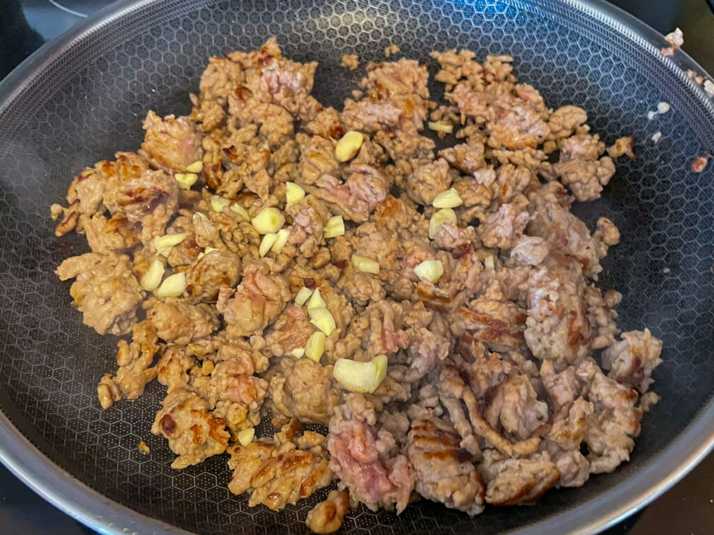 Oven-baked Mostaccioli con Ricotta Recipe